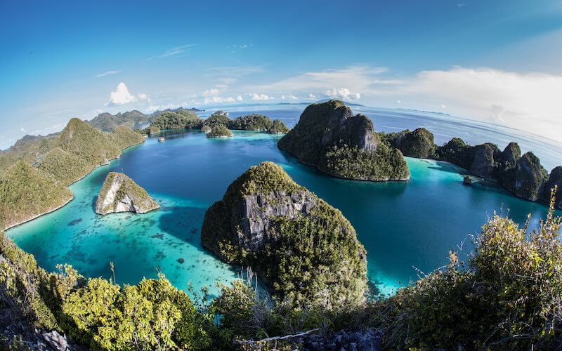 10 Adventurous Ways to Experience the South Pacific - Odyssea Voyage
